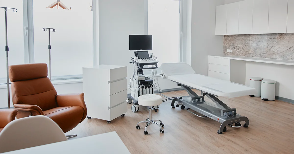 Treatment tables at NYD Clinic │ Novak M